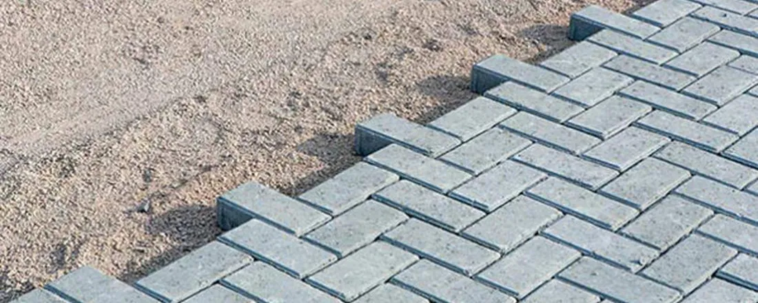 Tecnologias e Aplicações de Pavers Intertravados na Construção Civil